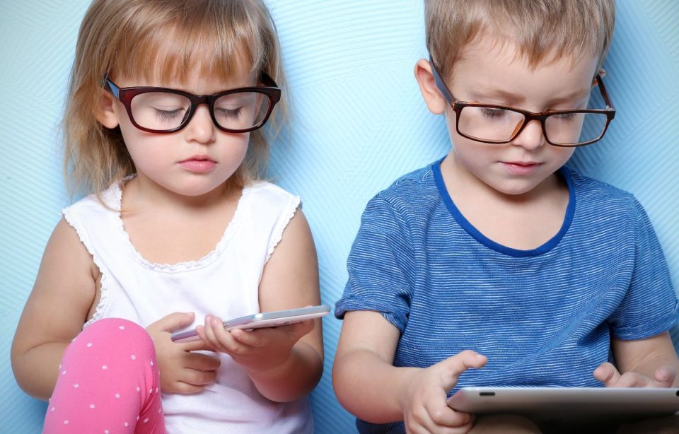 Effet Des Écrans Sur Les Enfants Étude Sur Leur Développement
